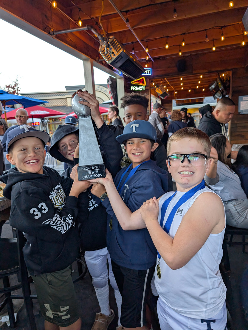 San Ramon Valley Thunderbirds Football & Cheer (T-Birds)